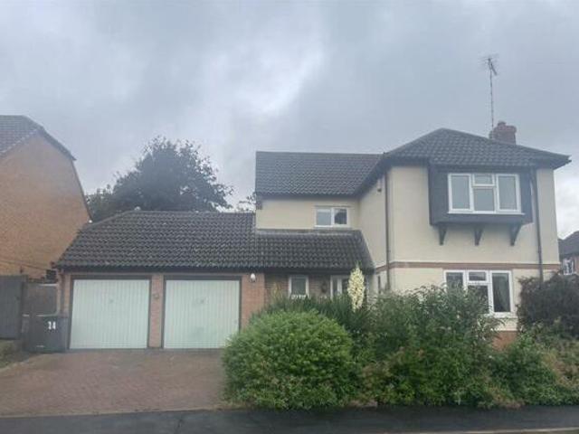 4 Bedroom Detached House For Rent In Great Glen