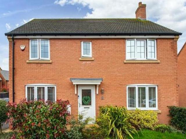 4 Bedroom Detached House For Rent In Droitwich, Worcestershire