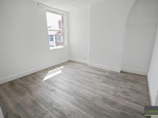 4 bedroom detached house for rent in Elmdale Road, Liverpool, L9