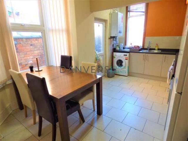 4 bedroom detached house for rent in Equity Road, Leicester, LE3 0AS, LE3
