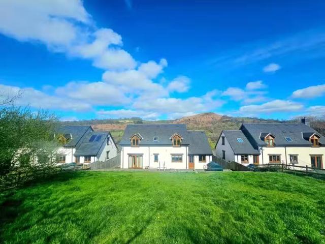 4 bedroom detached house for rent in Erwood, Builth Wells, Pow.