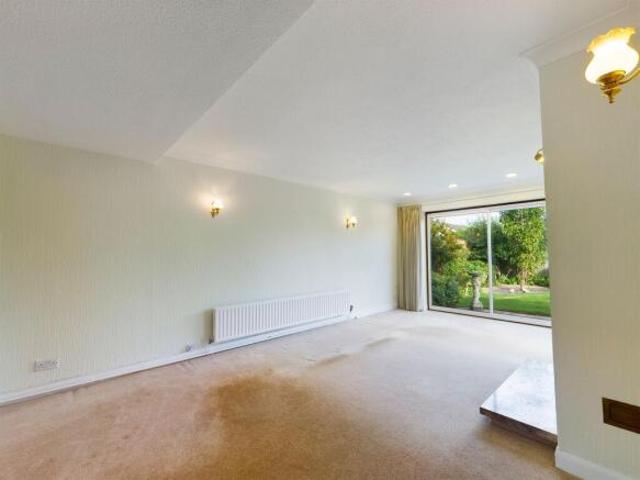 4 bedroom detached house for rent in Fairby Lane, Hartley, DA3