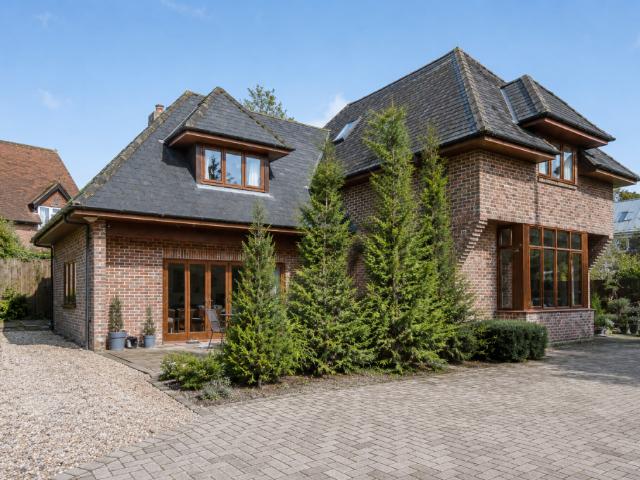 4 bedroom detached house for rent in Fairfax Close, Winchester, Detached, SO22