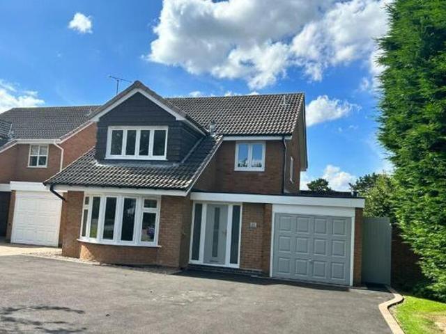 4 Bedroom Detached House For Rent In Knowle