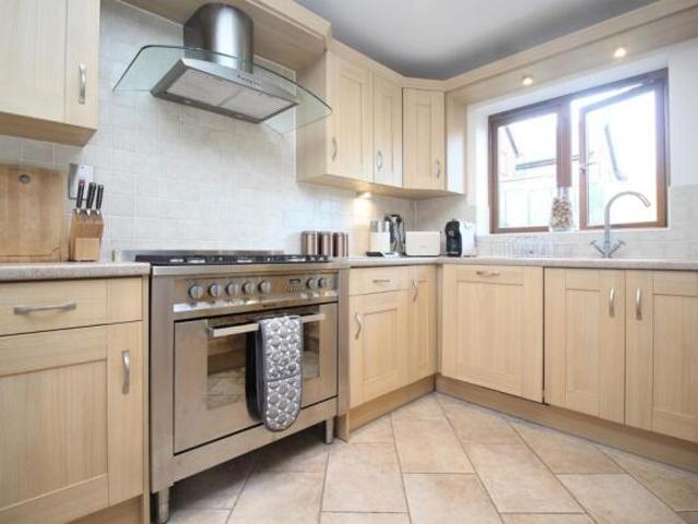 4 bedroom detached house for rent in Kelling Way, Broughton, MK10