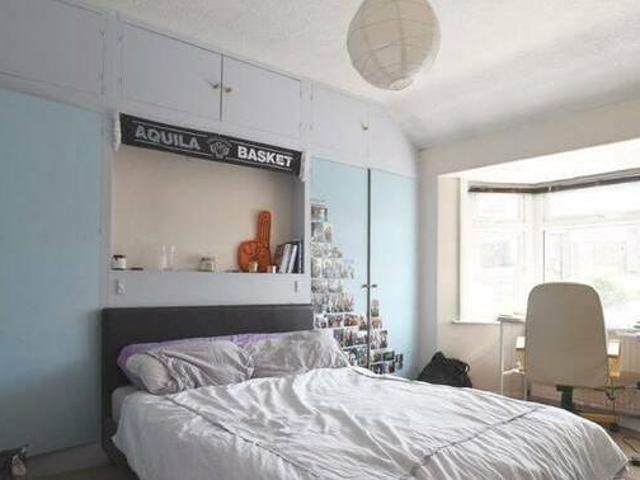 4 bedroom detached house for rent in Kimberley Road Brighton BN2