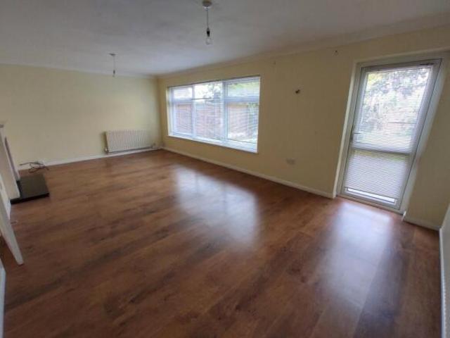 4 bedroom detached house for rent in Kirkwood Close, Peterborough, Cambridgeshire, PE3