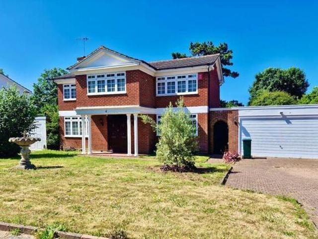4 Bedroom Detached House For Rent In Hove