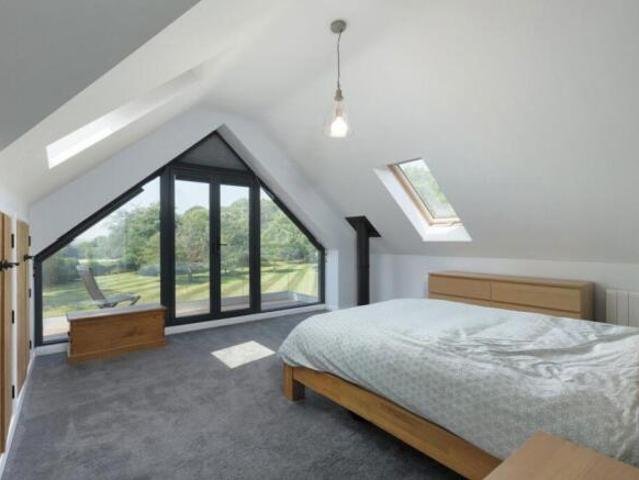 4 bedroom detached house for rent in How Green Lane, Hever, Kent, TN8