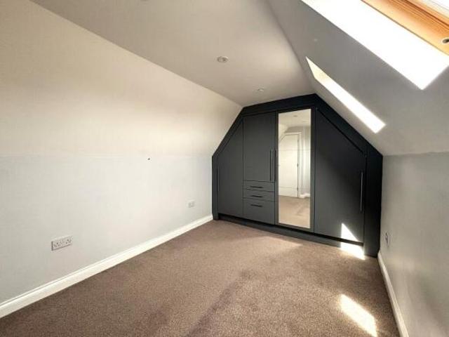 4 bedroom detached house for rent in Hook Drive, EX2