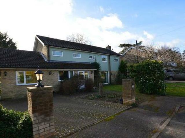 4 bedroom detached house for rent in Haylings Grove Leiston IP16