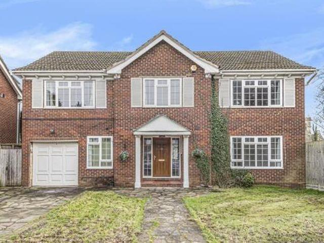 4 Bedroom Detached House For Rent In Harrow