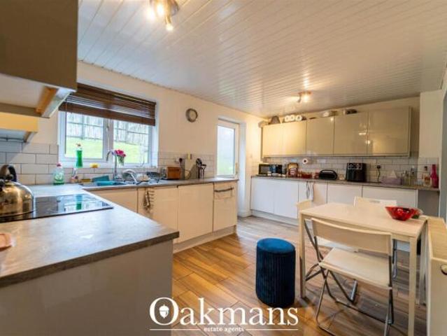 4 bedroom detached house for rent in Heeley Road, Birmingham, B29