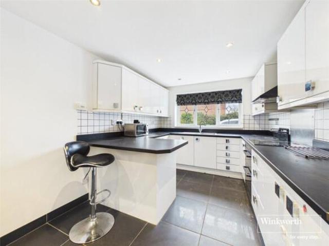 4 bedroom detached house for rent in Hengrave Close, Lower Earley, Reading, Berkshire, RG6