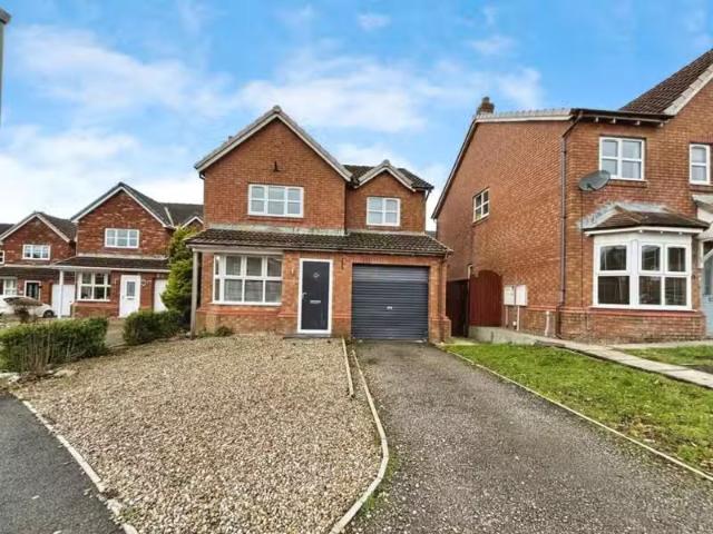 4 bedroom detached house for rent in Highfields, Tow Law, DL13
