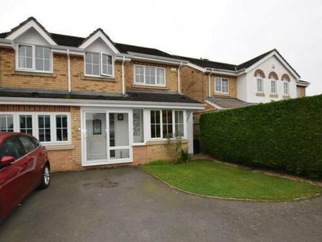 4 bedroom detached house for rent in Hill Field LE2