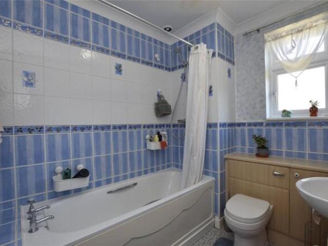 4 bedroom detached house for rent in Oolite Grove, Bath, Somerset, BA2