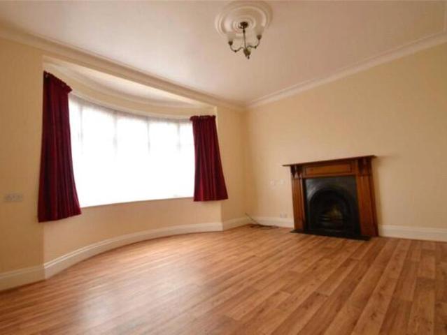 4 bedroom detached house for rent in Old Hall Lane, Fallowfield, Manchester, M14