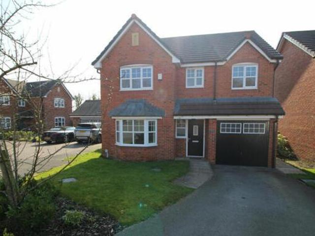 4 Bedroom Detached House For Rent In Longridge Lancashire