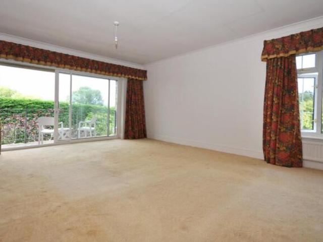 4 bedroom detached house for rent in Lake Street, Prestbury, Cheltenham, GL52