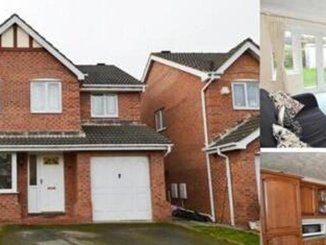 4 Bedroom Detached House For Rent In Leeds