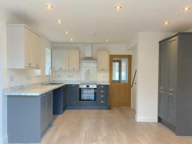 4 Bedroom Detached House For Rent In Leighton Bromswold