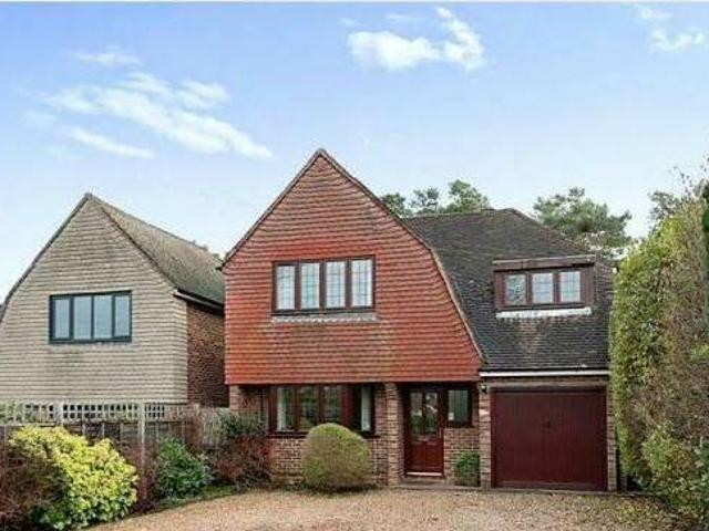 4 Bedroom Detached House For Rent In Lightwater