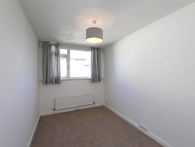 4 bedroom detached house for rent in Lyndhurst Drive, Sevenoaks, TN13