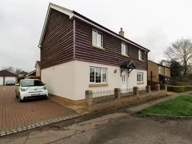 4 bedroom detached house for rent in Main Street, Witchford, CB6
