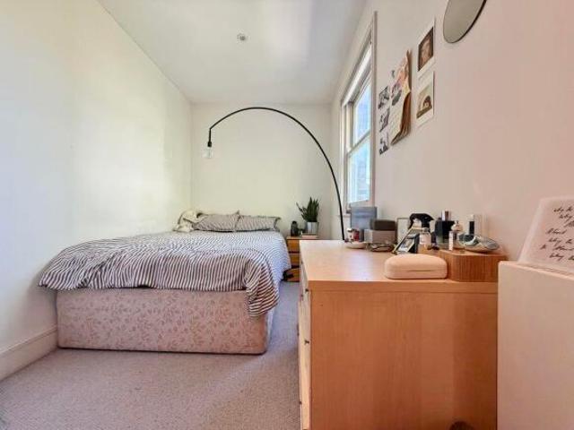 4 bedroom detached house for rent in Marcia Road, SE1
