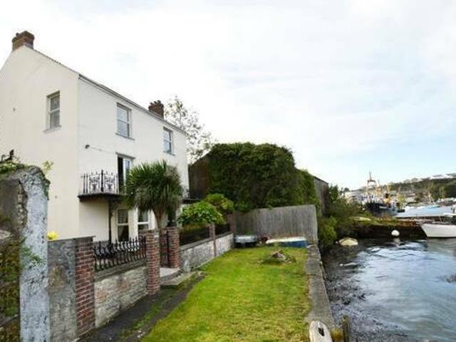 4 bedroom detached house for rent in Marine Road Oreston Plymouth Devon PL9