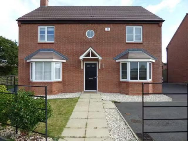 4 bedroom detached house for rent in Marisco Close, Boulton Mo.