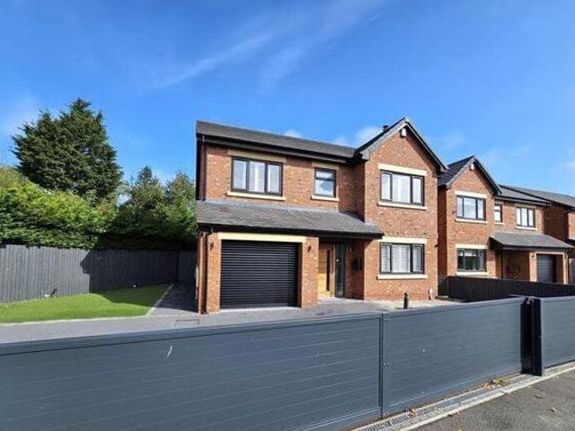 4 Bedroom Detached House For Rent In Mere Brow