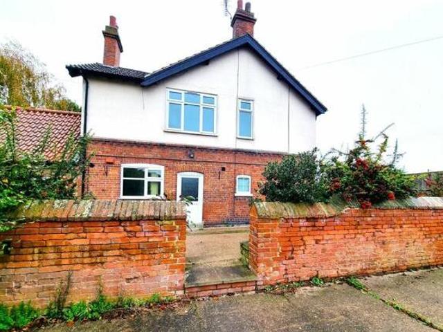 4 Bedroom Detached House For Rent In Nottingham, Nottinghamshire