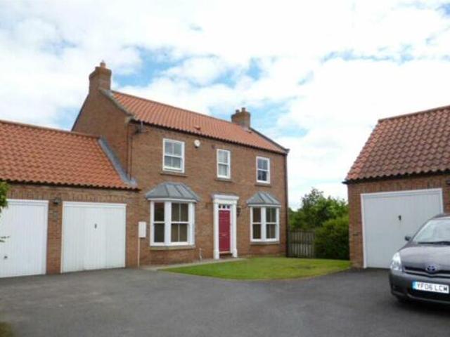 4 Bedroom Detached House For Rent In North Stainley