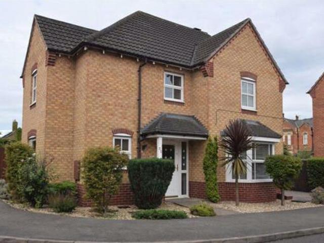 4 Bedroom Detached House For Rent In Newark