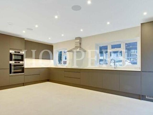 4 Bedroom Detached House For Rent In Neasden, London