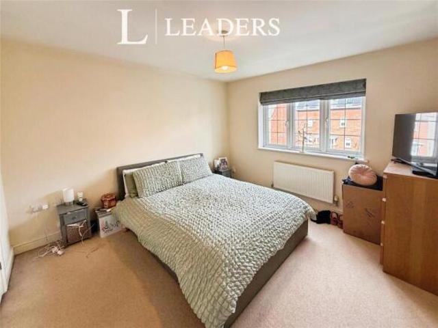4 bedroom detached house for rent in Saxby Drive, Syston, LE7