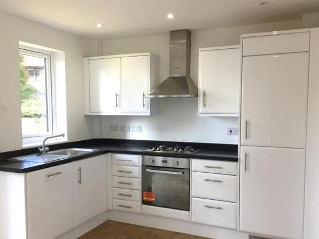 4 Bedroom Detached House For Rent In Selling