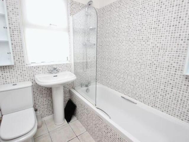 4 bedroom detached house for rent in Student House, Winton, BH9