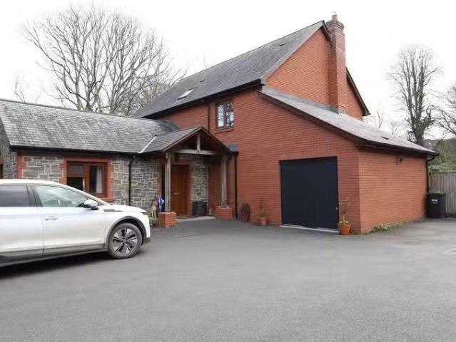 4 bedroom detached house for rent in St. Brannocks Road, Ilfra.