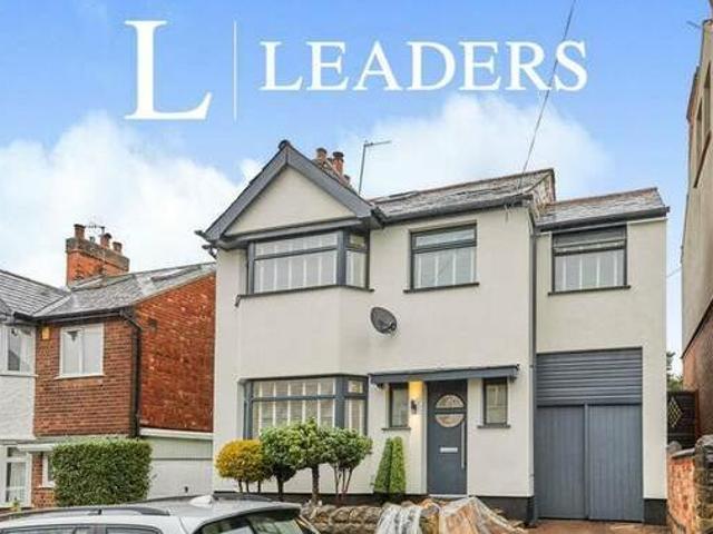 4 bedroom detached house for rent in St Judes Avenue NG3