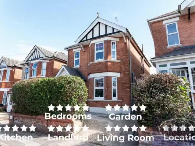 4 bedroom detached house for rent in Stanfield Road, Winton, BH9