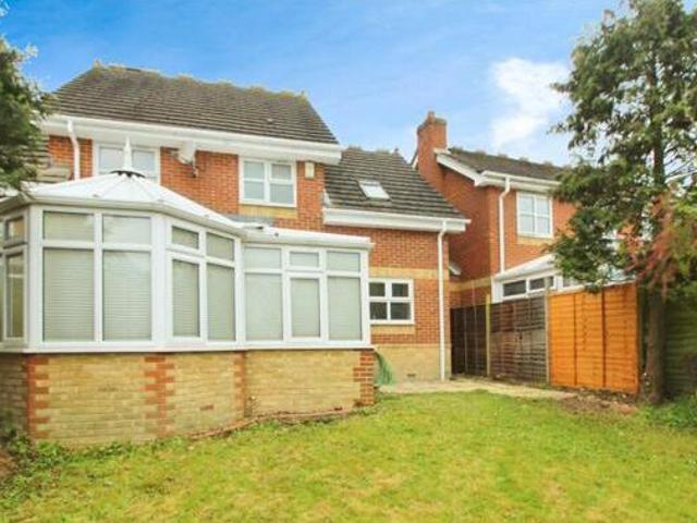 4 Bedroom Detached House For Rent In Sutton