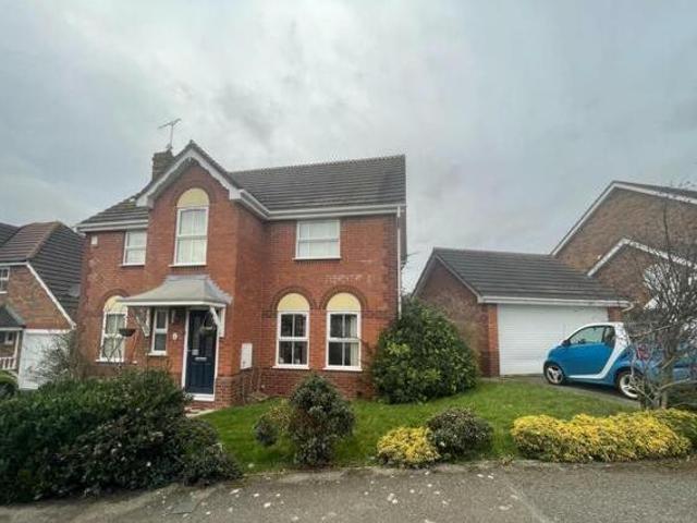 4 Bedroom Detached House For Rent In Swindon