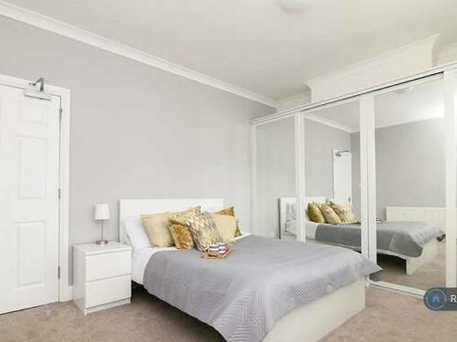 4 bedroom detached house for rent in Poplar Road Birmingham B66