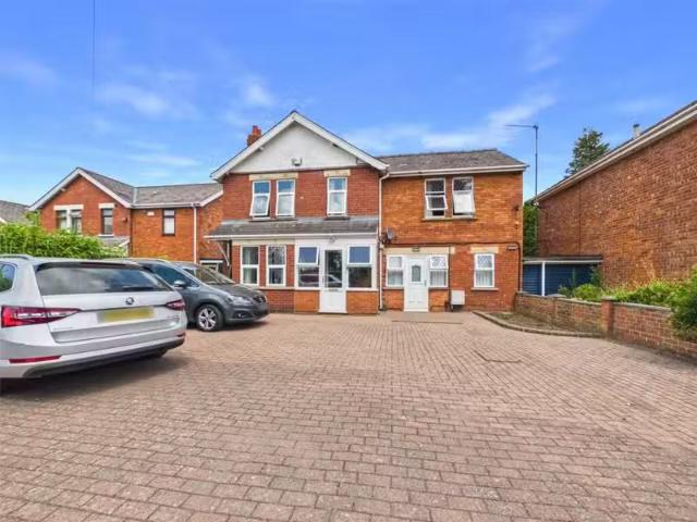 4 bedroom detached house for rent in Parton Road, Churchdown.