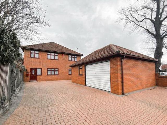 4 bedroom detached house for rent in Peterborough PE1