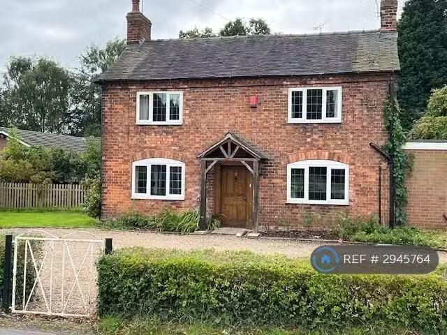 4 bedroom detached house for rent in Pit Lane, Hough, Crewe, CW2