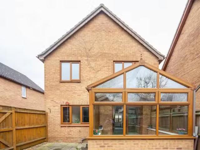 4 bedroom detached house for rent in Plumian Way, Balsham, CB21